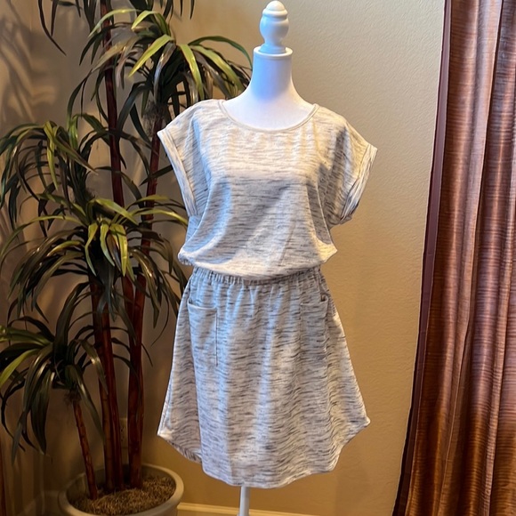 Copper Key | Swim | Copper Key Dress Ml Gray And White Cotton Jersey ...